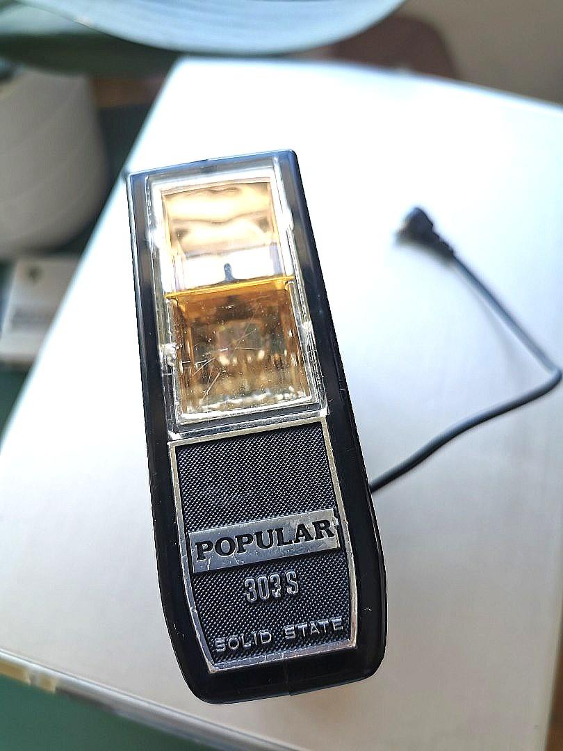 Vintage Flash Gun Popular 303 s Solid State Made in Japn, Audio, Other ...