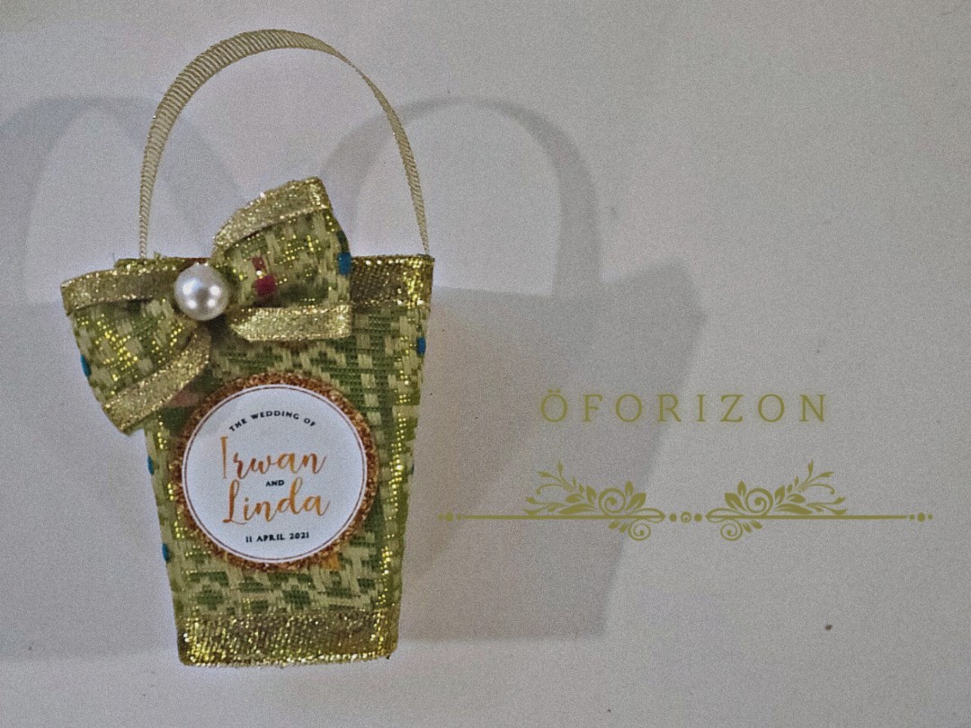 Bunga Rampai Acrylic - Songket Palembang, Hobbies & Toys, Stationery ...