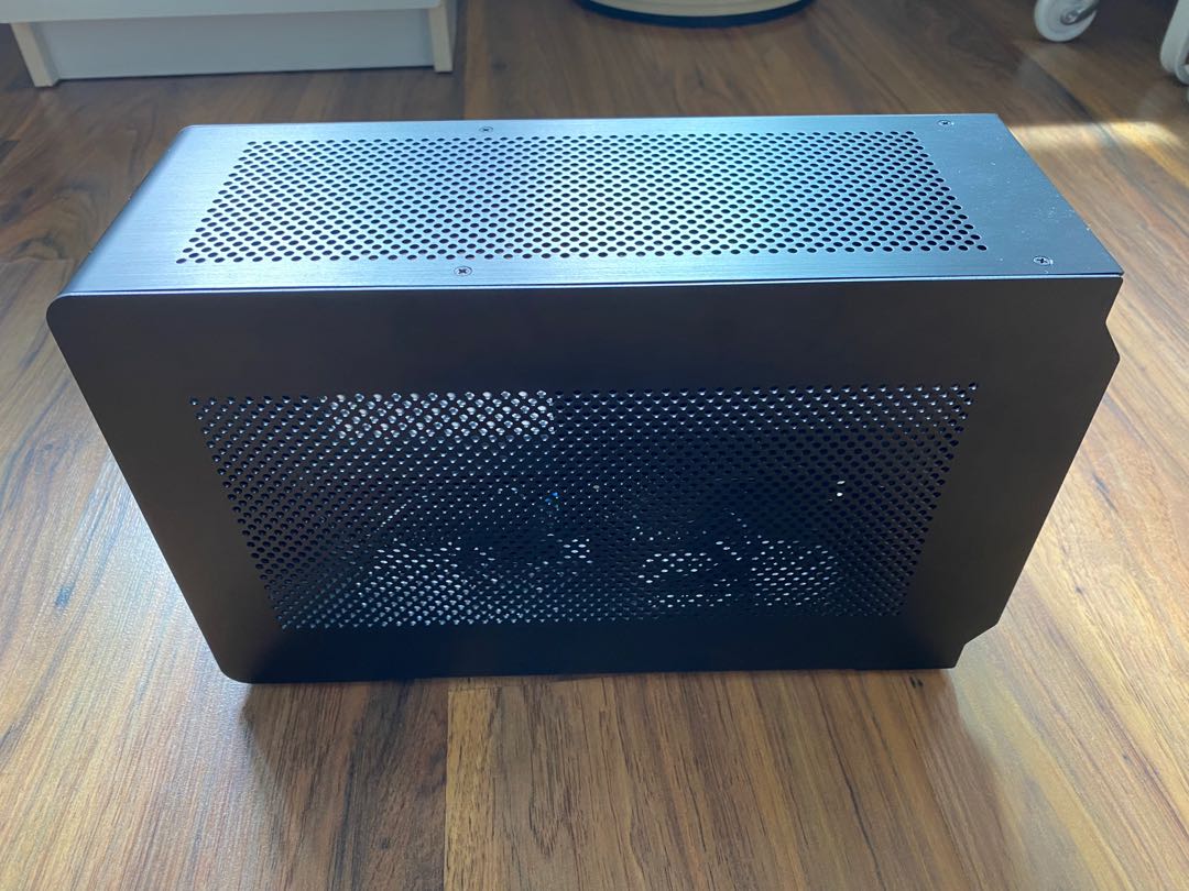 DAN A4 mini ITX case (v4) free custom psu cables, Computers & Tech ...