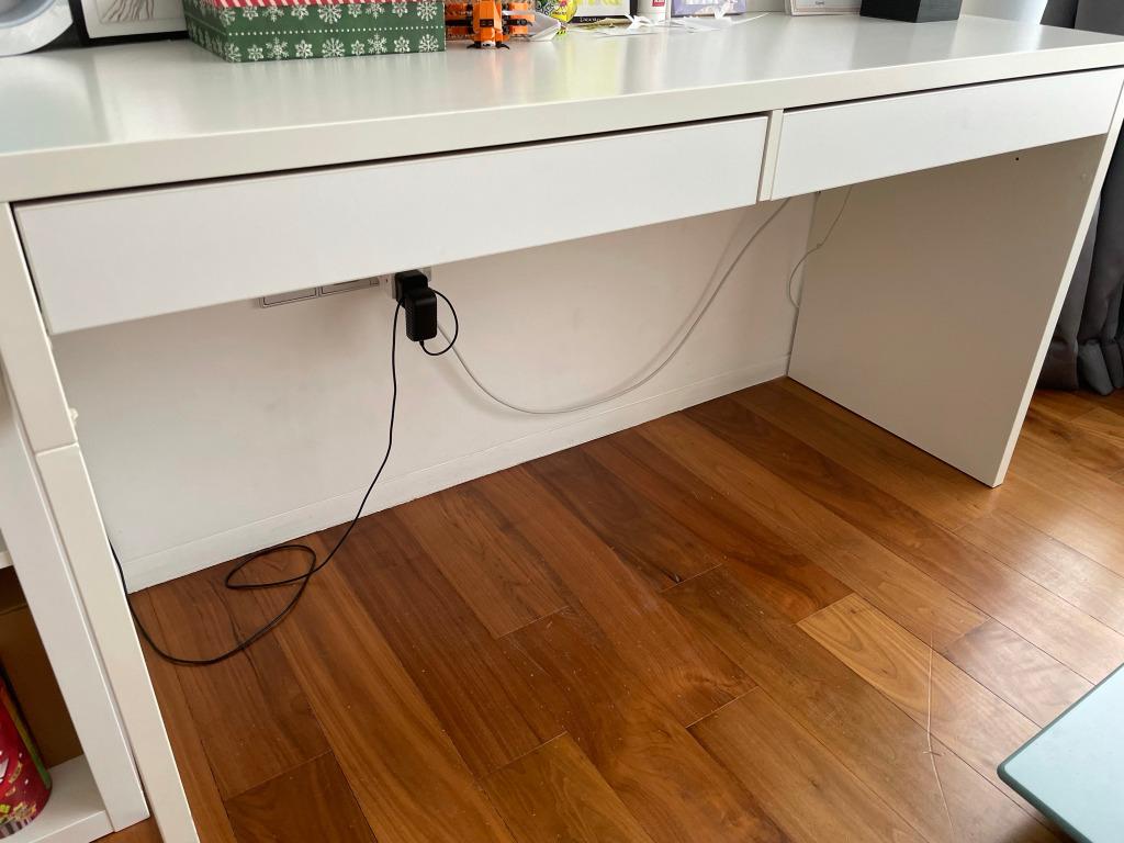 IKEA MICKE Desk with Drawers 142x50cm, Furniture & Home Living ...