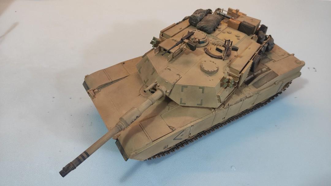 "War Pig" M1A1 Abrams Tank USMC 1/35 Scale Model, Hobbies & Toys, Toys ...