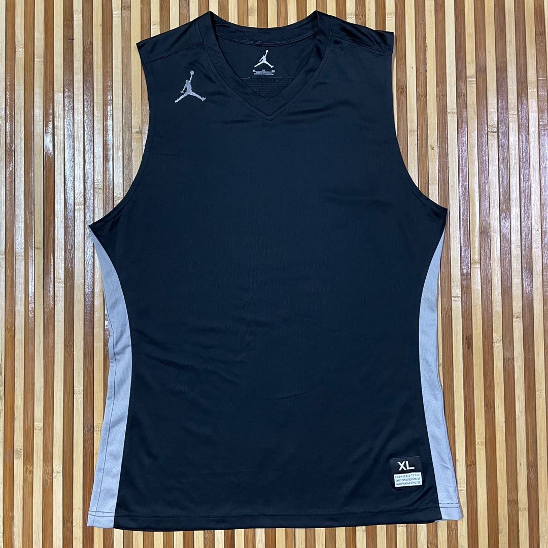 AIR JORDAN SINGLET, Men's Fashion, Bottoms, Shorts on Carousell