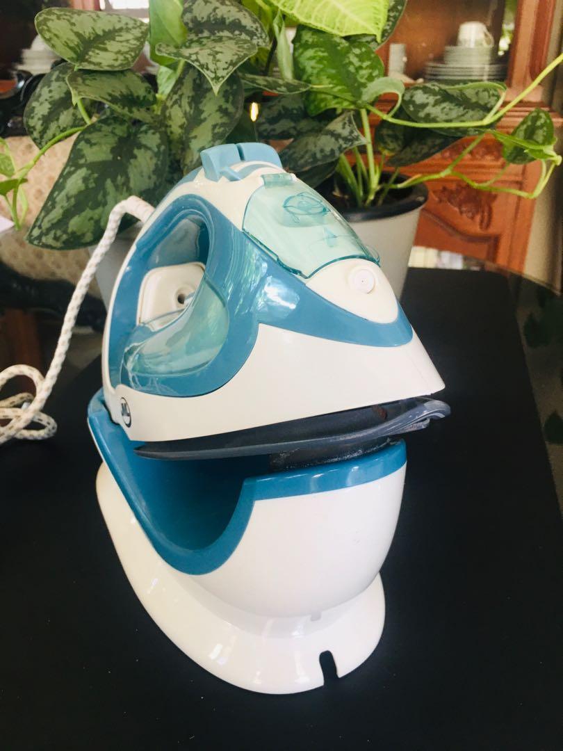 JML Steam Iron, TV & Home Appliances, Irons & Steamers on Carousell