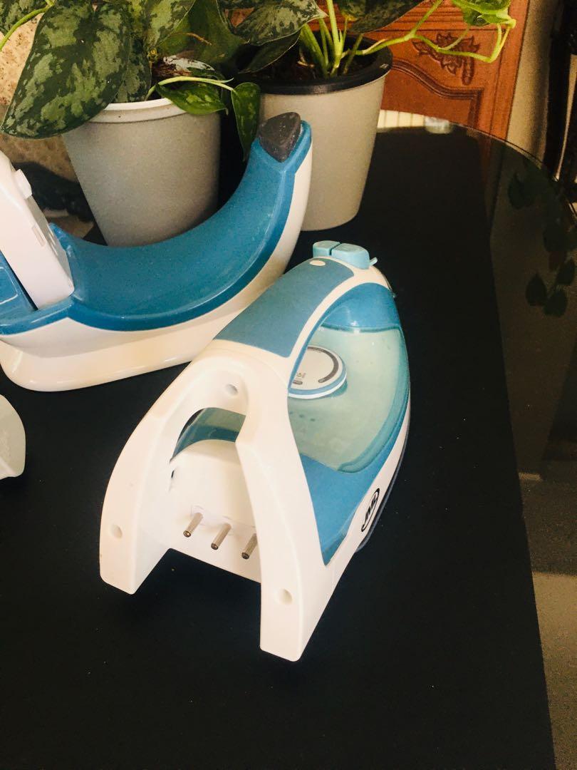JML Steam Iron, TV & Home Appliances, Irons & Steamers on Carousell