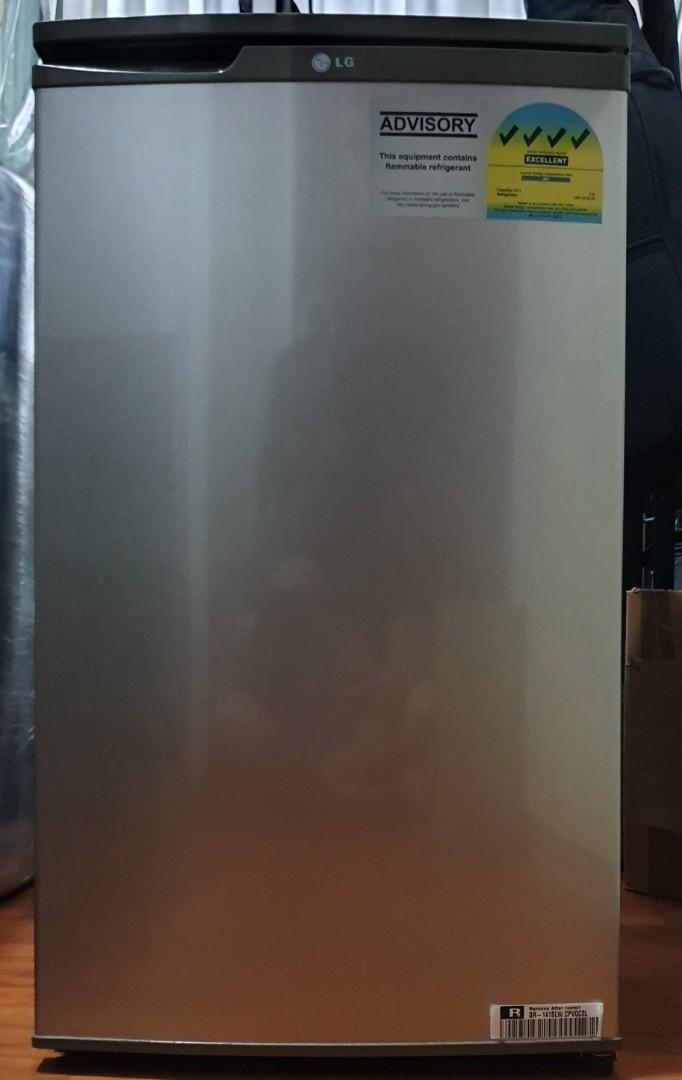 LG Small Fridge in working condition. 820mm Ht x 465mm Width x 480mm ...
