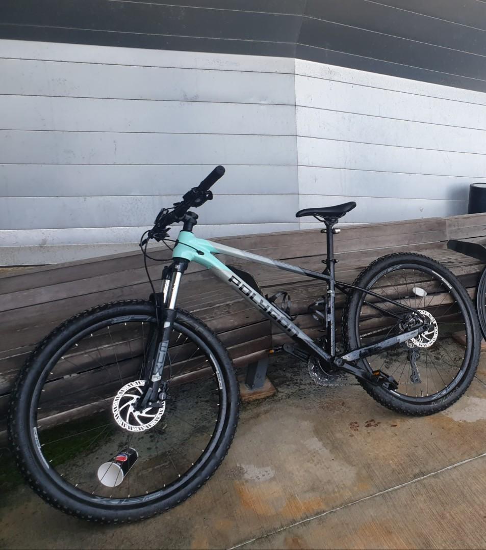 polygon xtrada 5, Sports Equipment, Bicycles & Parts, Bicycles on Carousell