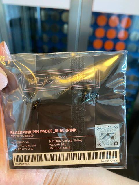 Blackpink Pin Badge, Hobbies & Toys, Memorabilia & Collectibles ...