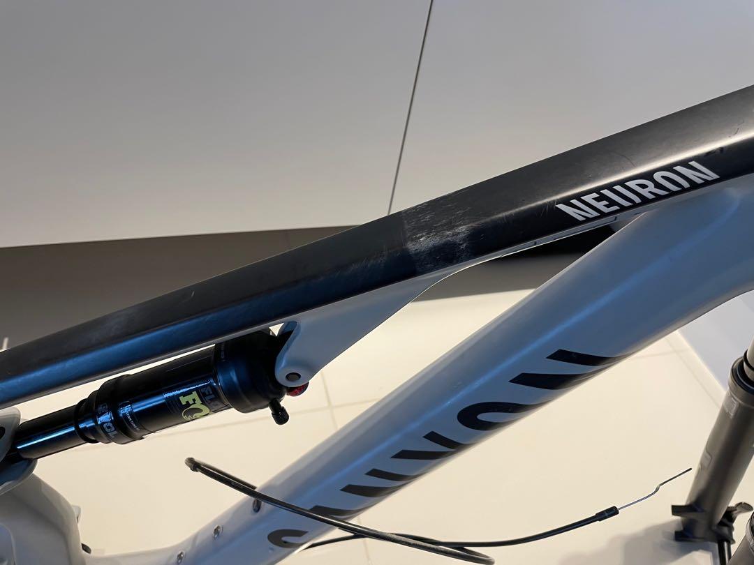 Canyon Neuron CF9 Frame Size L and Fox 34 Fork, Sports Equipment ...