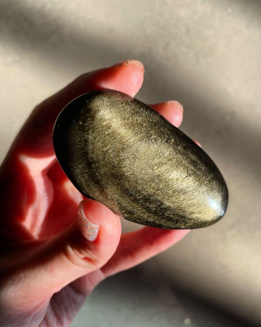Gold sheen obsidian, Everything Else on Carousell