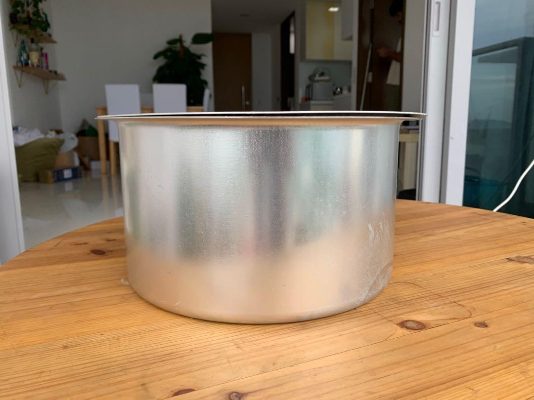 Huge aluminium vessel for biryani and curries, Furniture & Home Living ...
