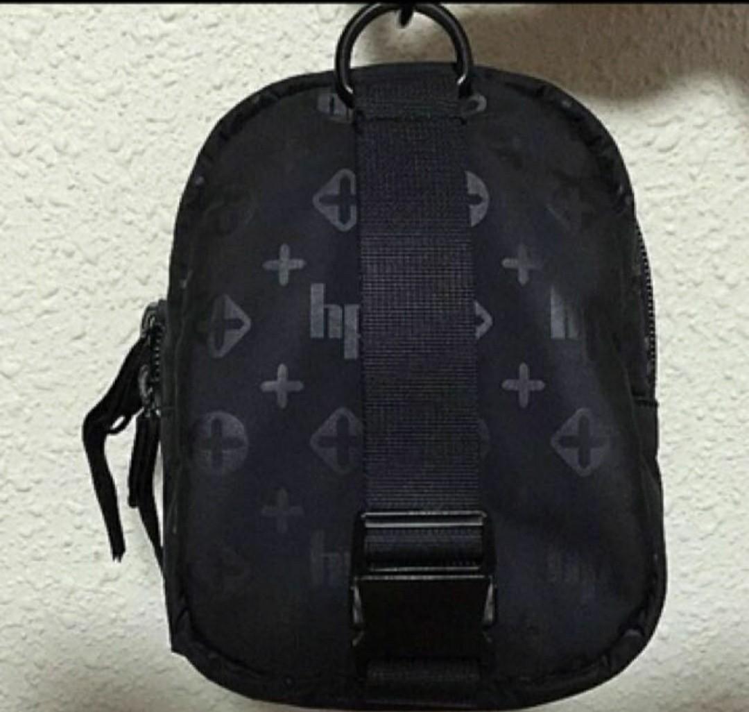 Japan Headporter Pouch (Rare) 100% Authentic on Carousell