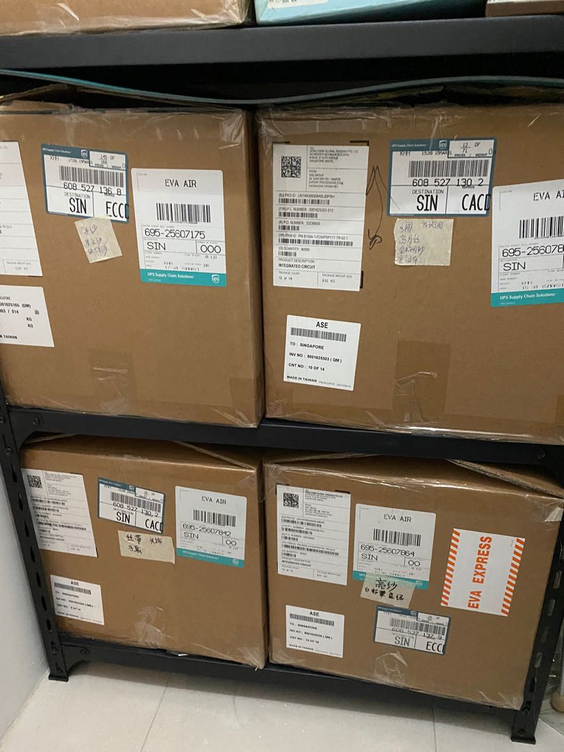 (New) medium 30x30x30 carton box, Furniture & Home Living, Home ...