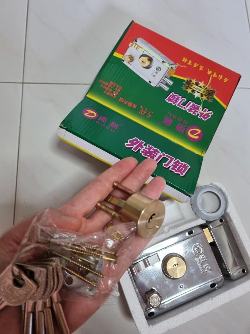 Old style HDB door lock, Furniture & Home Living, Security & Locks ...
