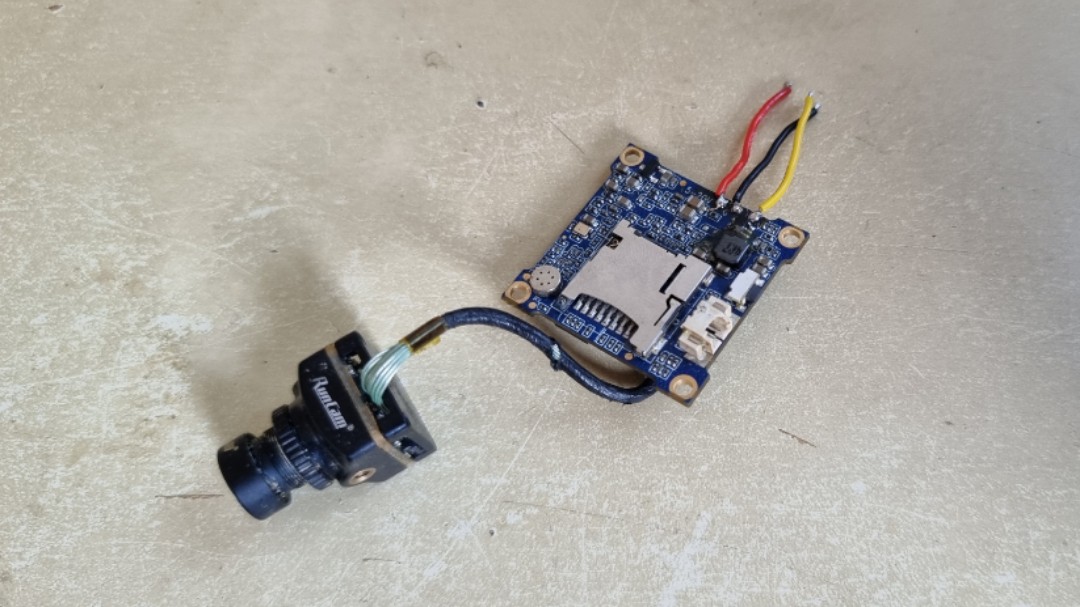 Runcam split 3 nano whoop, Hobbies & Toys, Toys & Games on Carousell