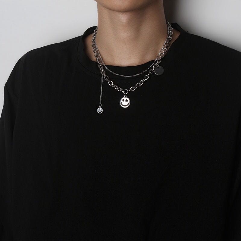 smiley face retro vintage goth chain eboy egirl necklace, Men's Fashion ...