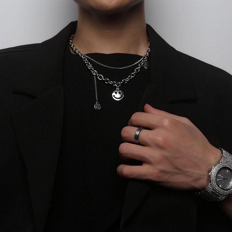 smiley face retro vintage goth chain eboy egirl necklace, Men's Fashion ...