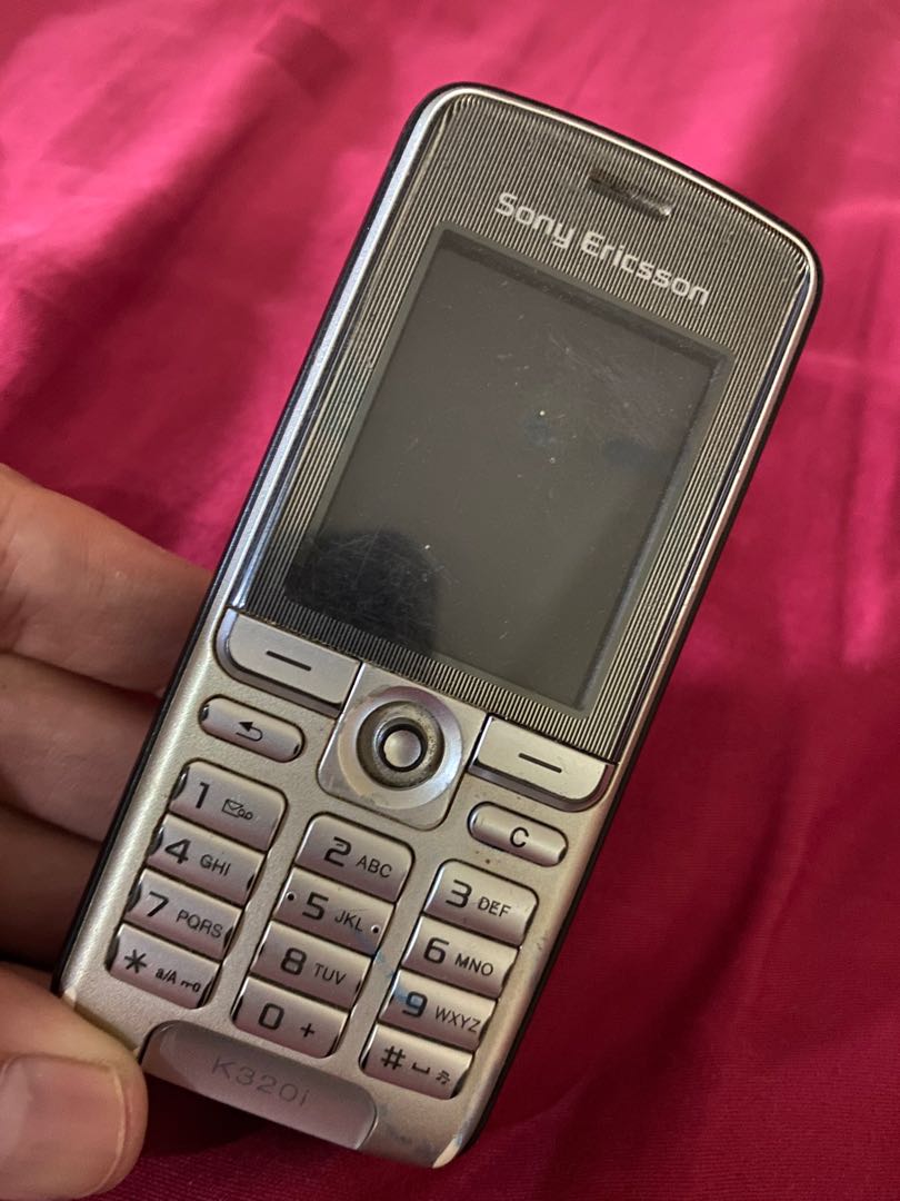 Sony Ericsson Handphone, Hobbies & Toys, Collectibles & Memorabilia ...