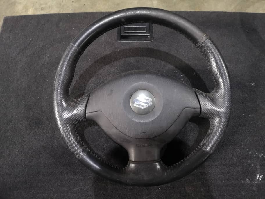 Suzuki Swift Sport HT81S Steering Wheel, Auto Accessories on Carousell