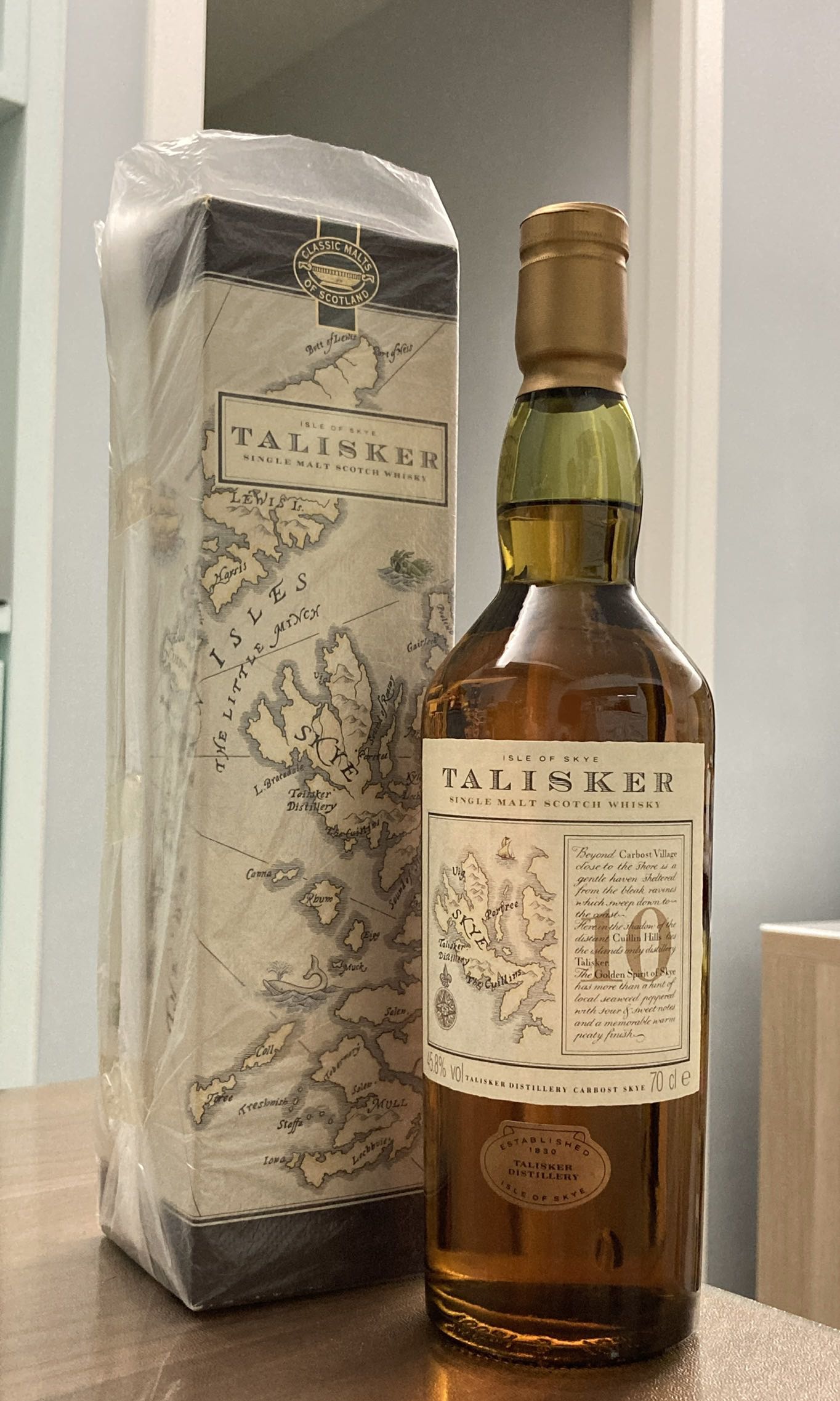 Talisker 10 Years Old (Map Label, 地圖標), ABV 45.8%, 700ml, Whiskyfun 92 ...