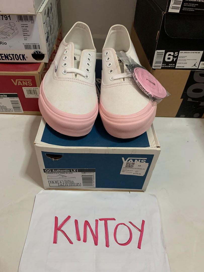 Vans ASSC DSM, Men's Fashion, Footwear, Sneakers on Carousell