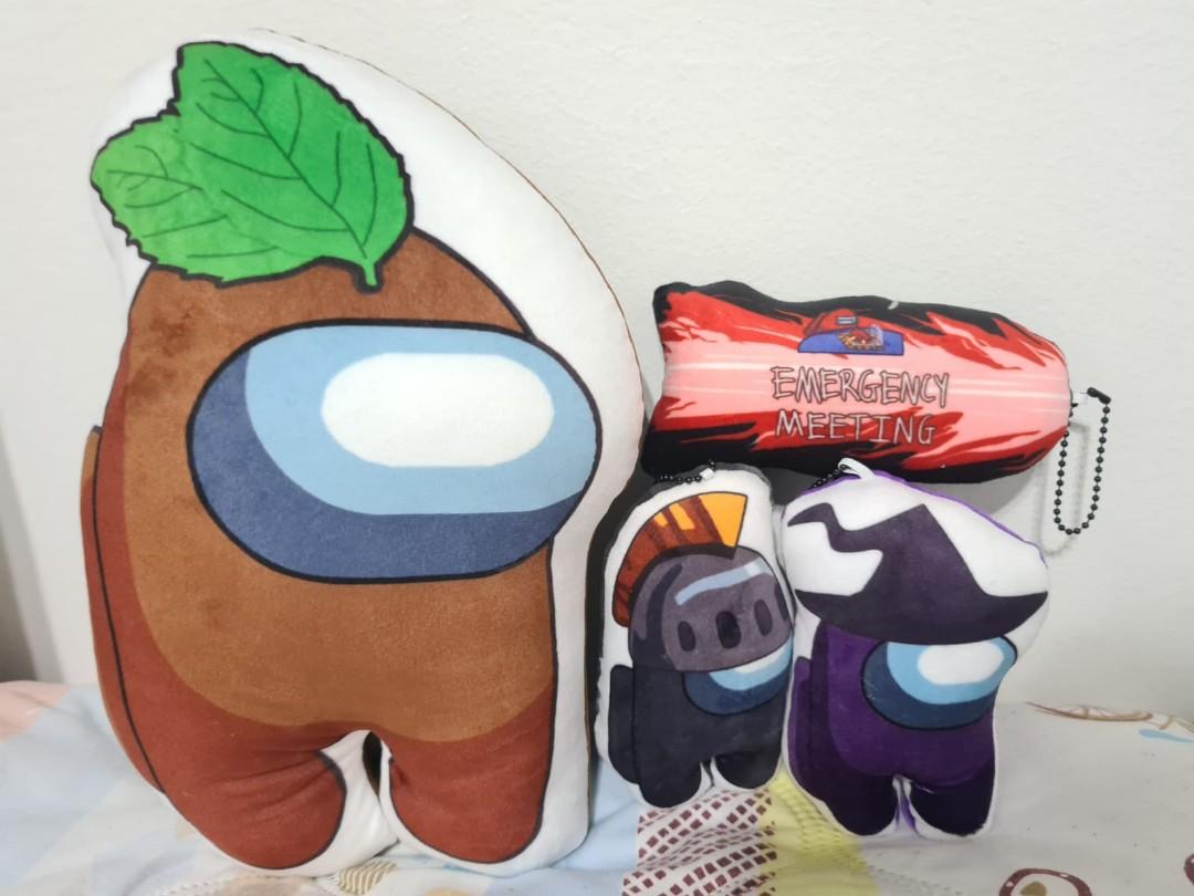 Among us plush and keychain, Hobbies & Toys, Toys & Games on Carousell