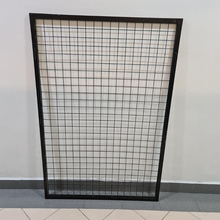 Black Wire Mesh with Frame for Retail Display (UP: S$38.00), Furniture ...