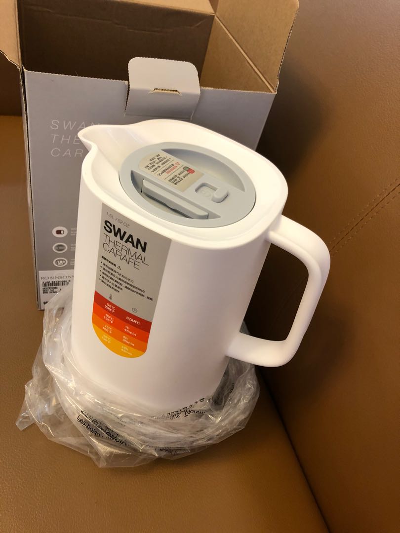BNIB: Swan Thermal Flask 1.5L, Furniture & Home Living, Kitchenware ...