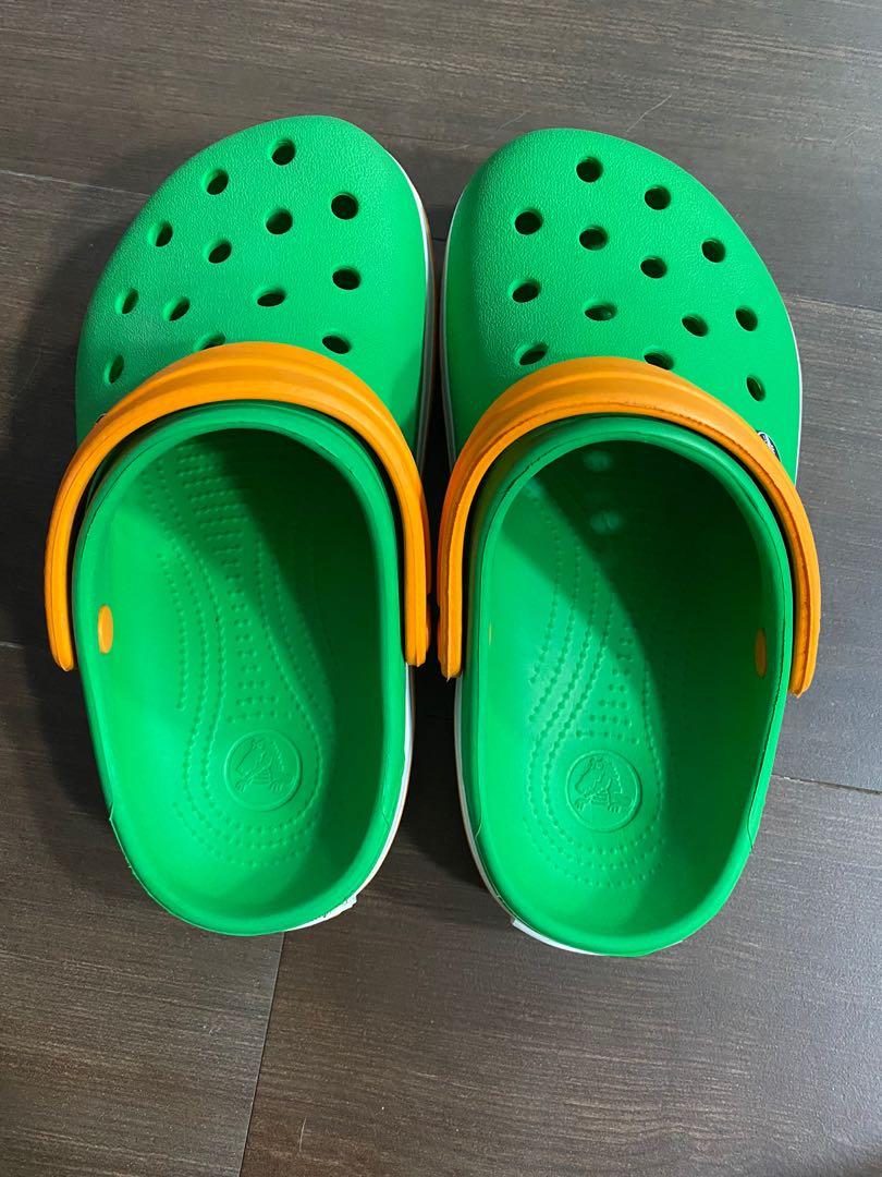Green and orange crocs store