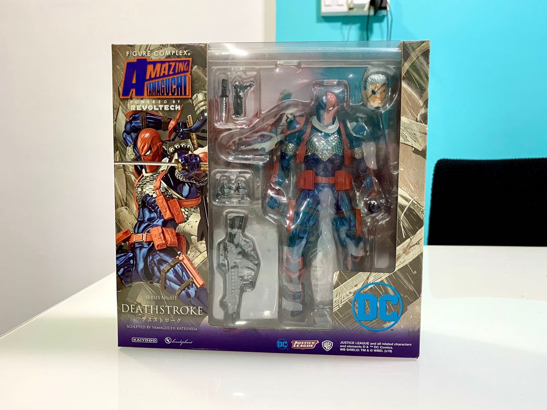 DC Comics Amazing Yamaguchi Revoltech No.011 Deathstroke (Batman ...