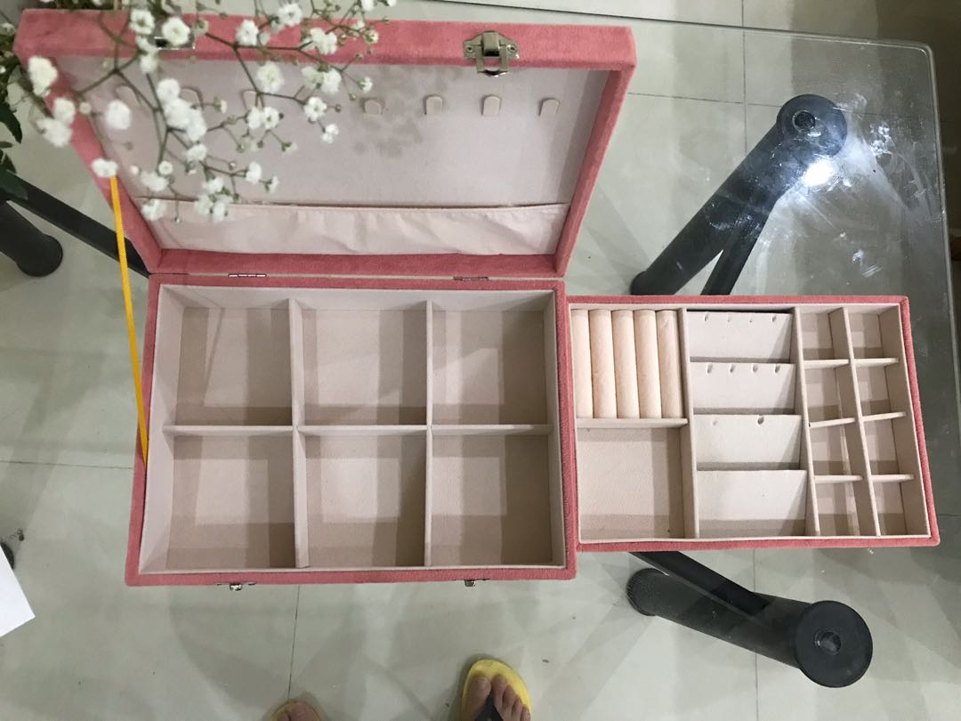 Female Jewellery Container, Women's Fashion, Jewelry & Organisers ...