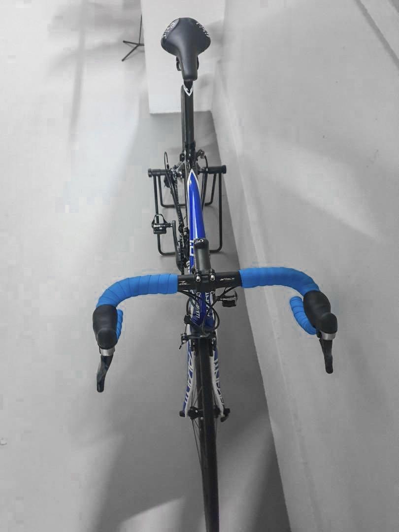 Full Carbon Avanti Cadent 1.0 Road Bike, Sports Equipment, Bicycles ...
