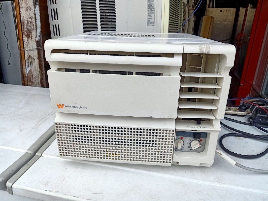 Mall pull out aircon .75hp, TV & Home Appliances, Air Conditioning and ...