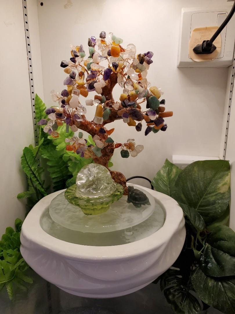 彩玉。mixed jade water fountain, Furniture & Home Living, Gardening ...