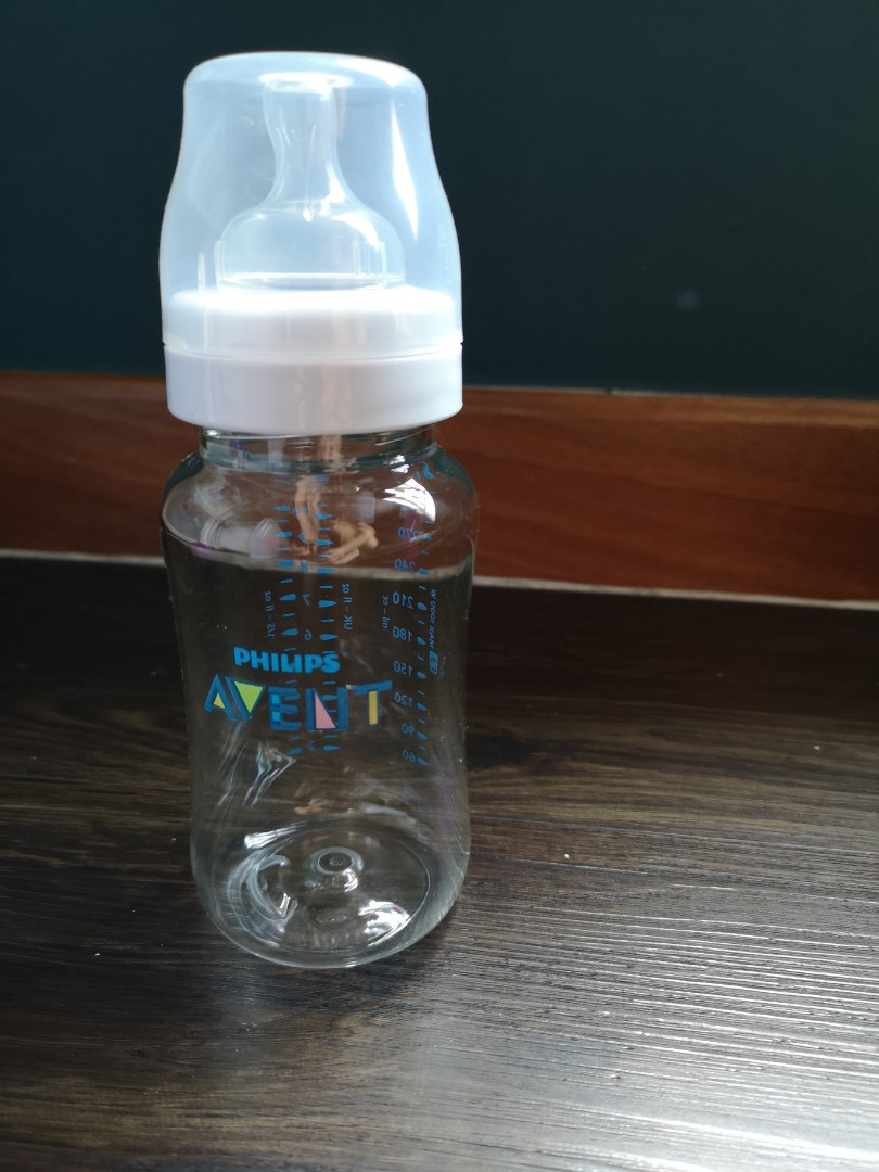 Philips avent milk bottle, Babies & Kids, Nursing & Feeding ...