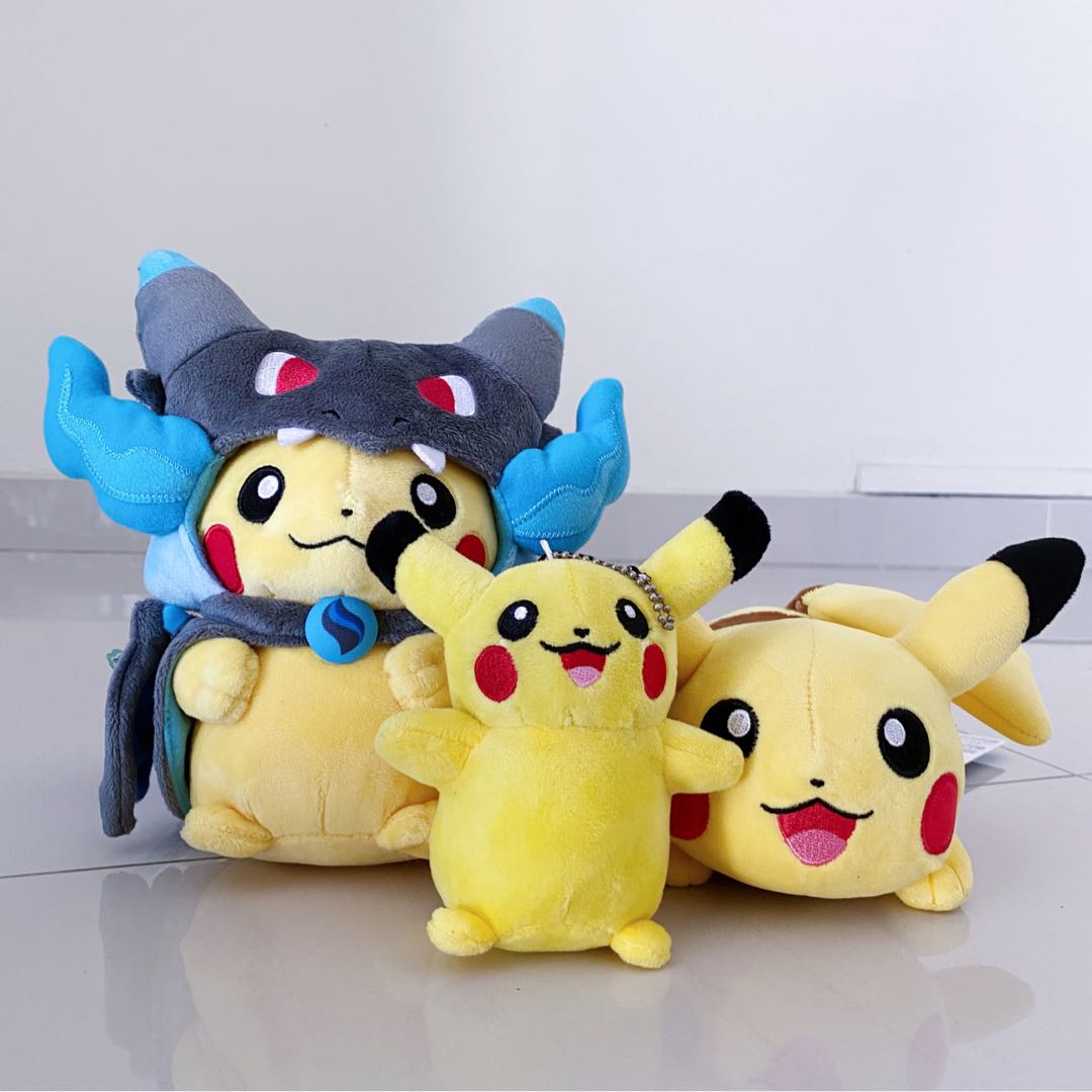 Pokémon (Pikachu set), Hobbies & Toys, Toys & Games on Carousell