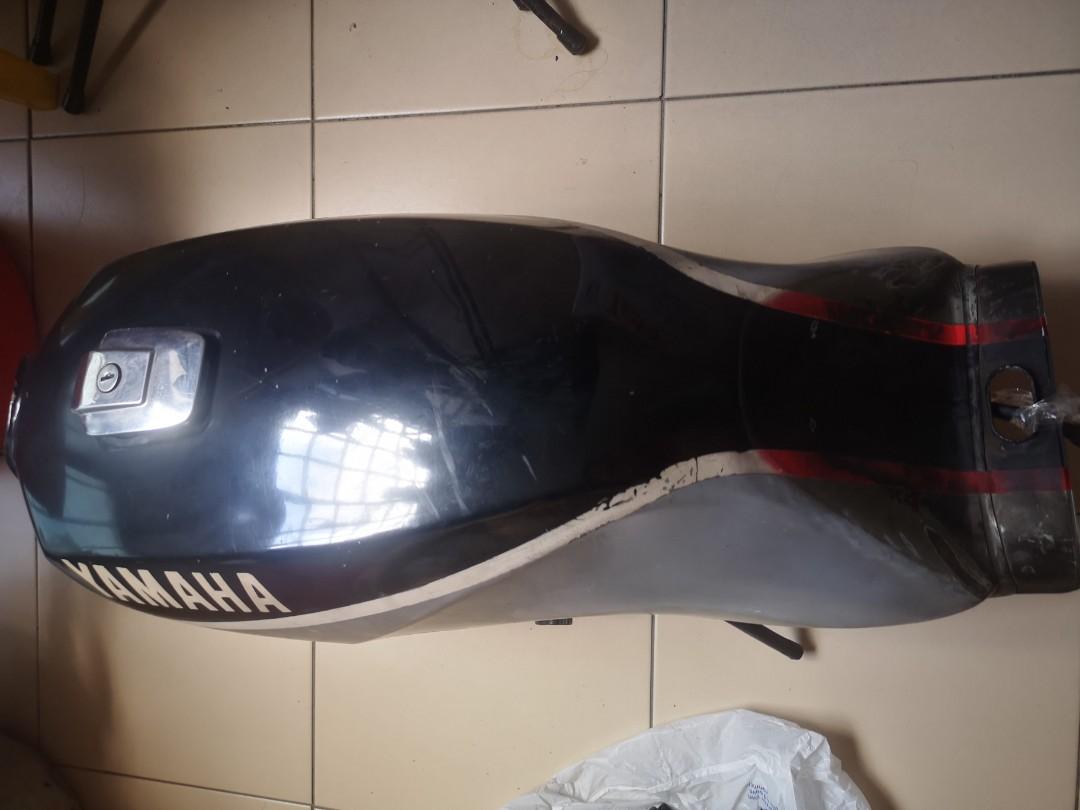 Rxz fuel tank with complete ignition switch., Motorcycles, Motorcycle ...