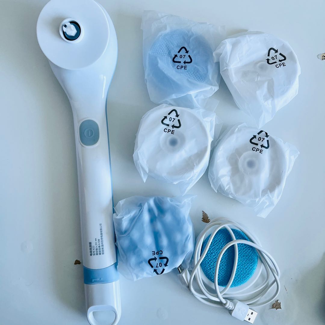 scrub and wash, Beauty & Personal Care, Bath & Body, Body Care on Carousell