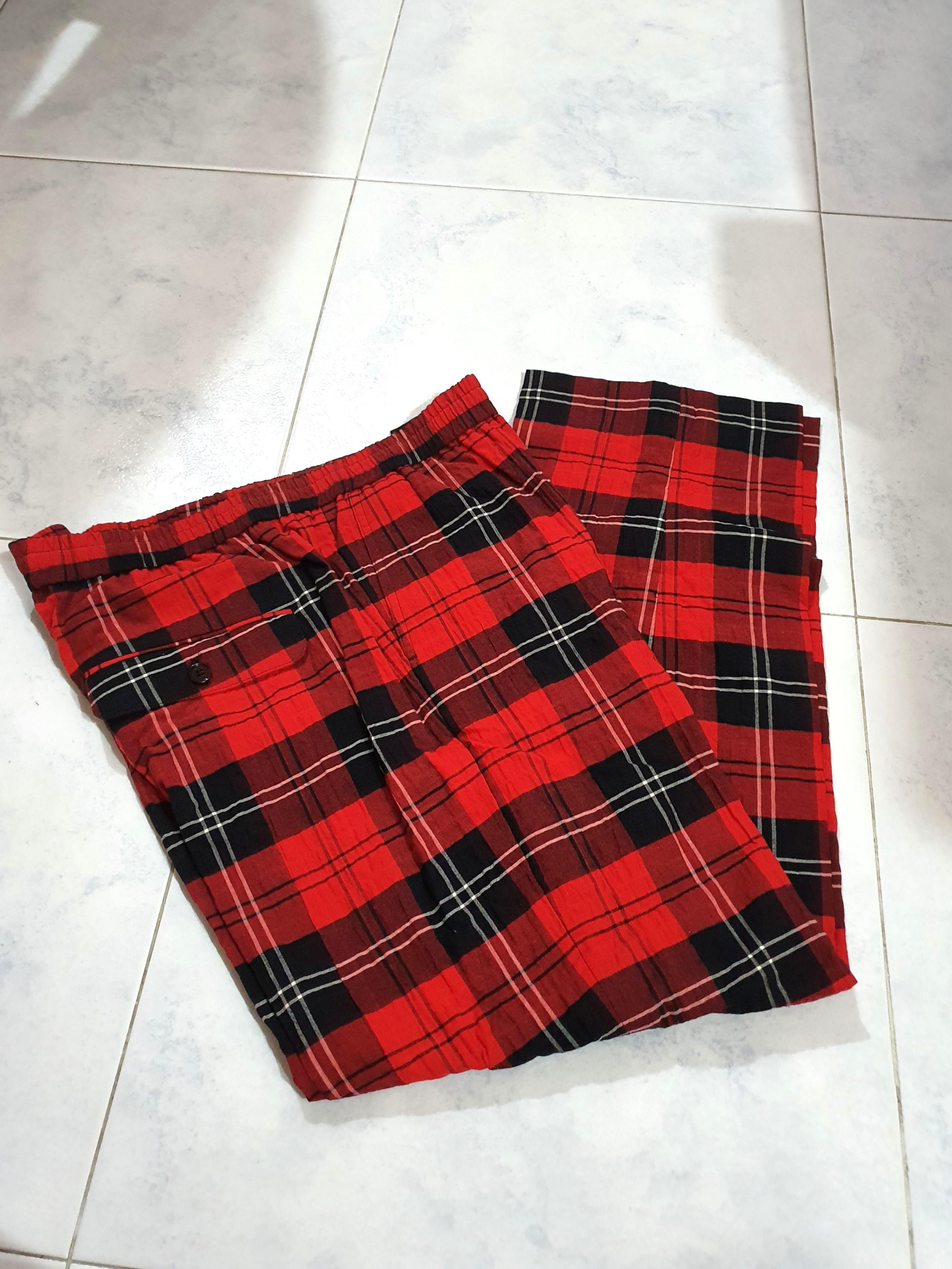 Simone Rocha x H&M - Red Checkered Pants, Men's Fashion, Bottoms ...