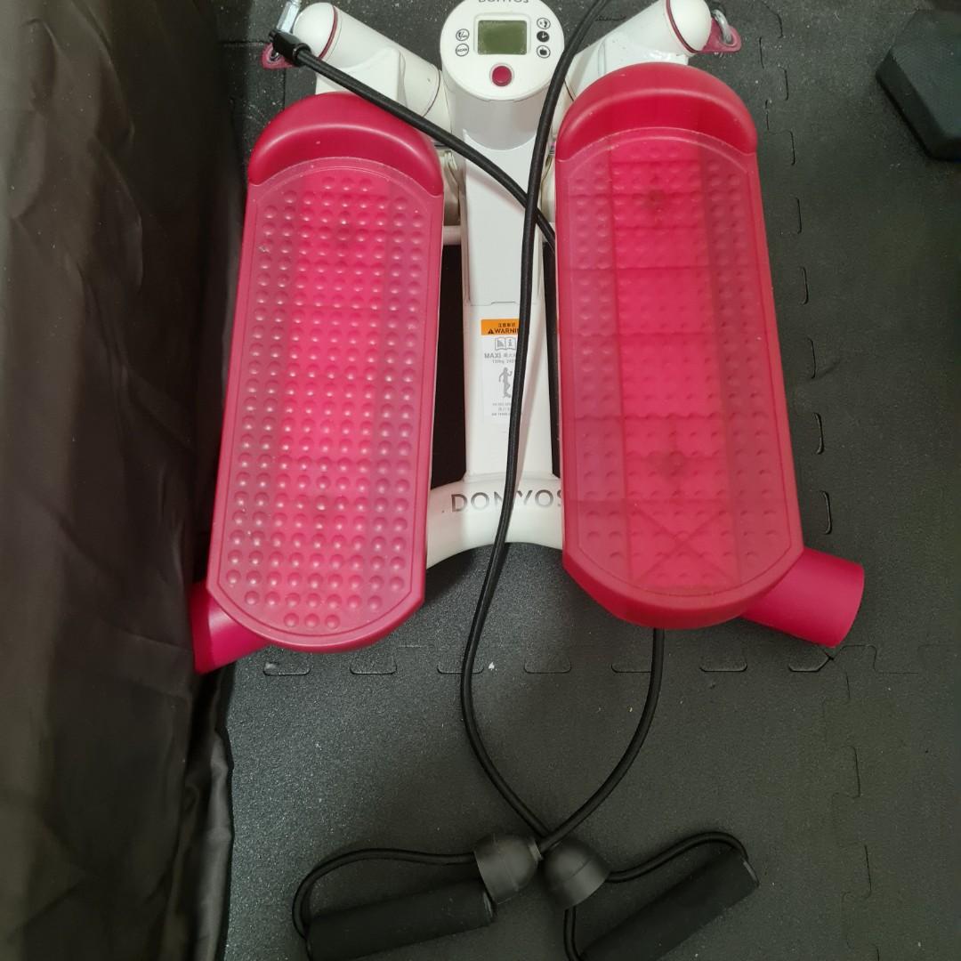 decathlon step machine, Sports Equipment, Exercise & Fitness, Cardio ...