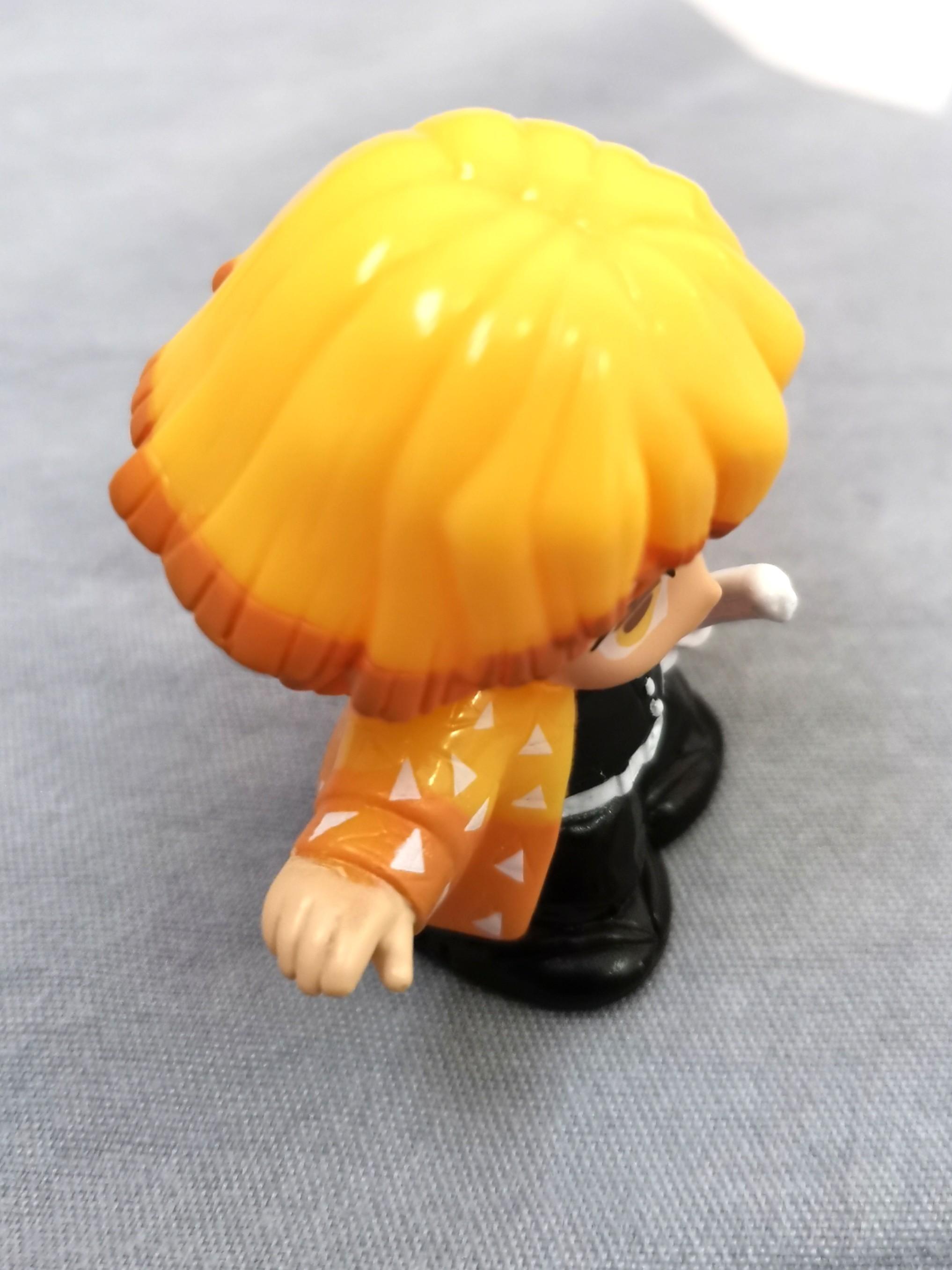 Demon Slayer : Kimetsu No Yaiba - Zenitsu Mini Figure, Hobbies & Toys ...