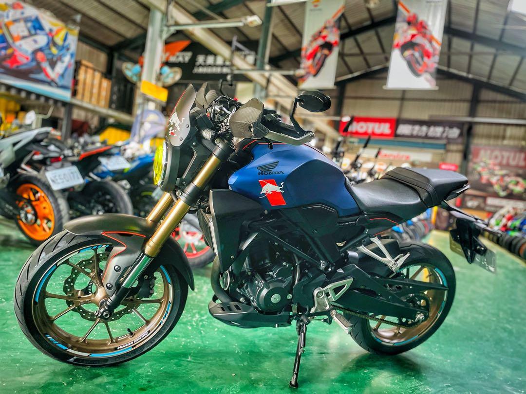 天美重車2019 二手重機 黃牌HONDA CB300R, 機車, 重機在旋轉拍賣
