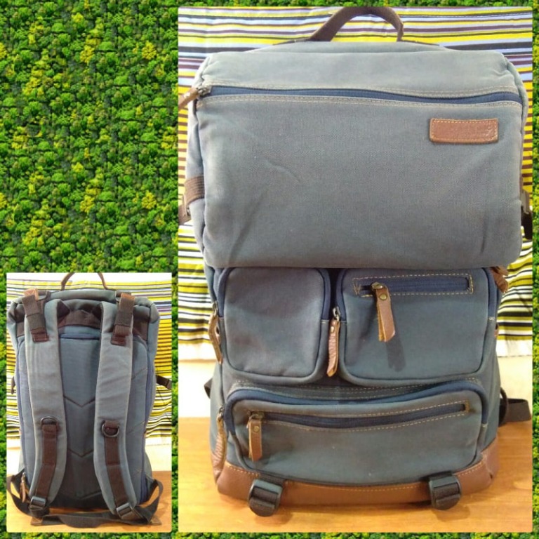 Kaleb Desire Classic Line Up, Men's Fashion, Bags, Backpacks on Carousell