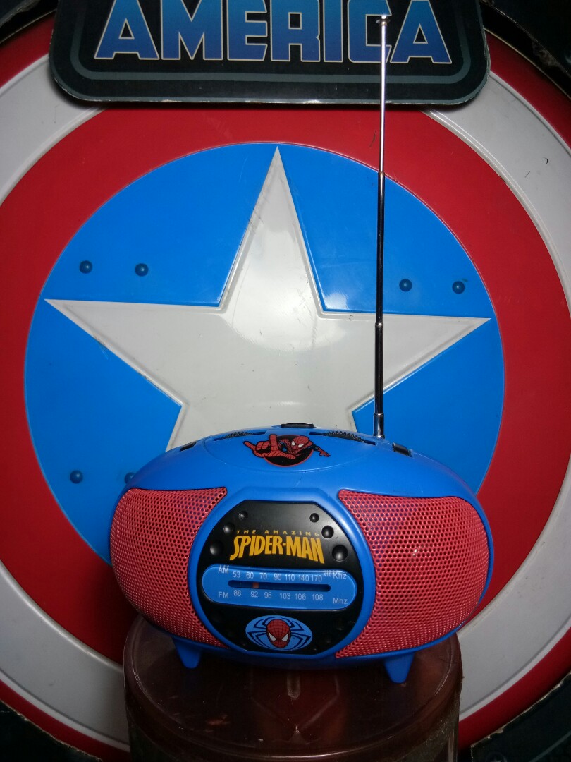 Marvel The Amazing Spider-Man Portable AM/FM Radio, Hobbies & Toys ...