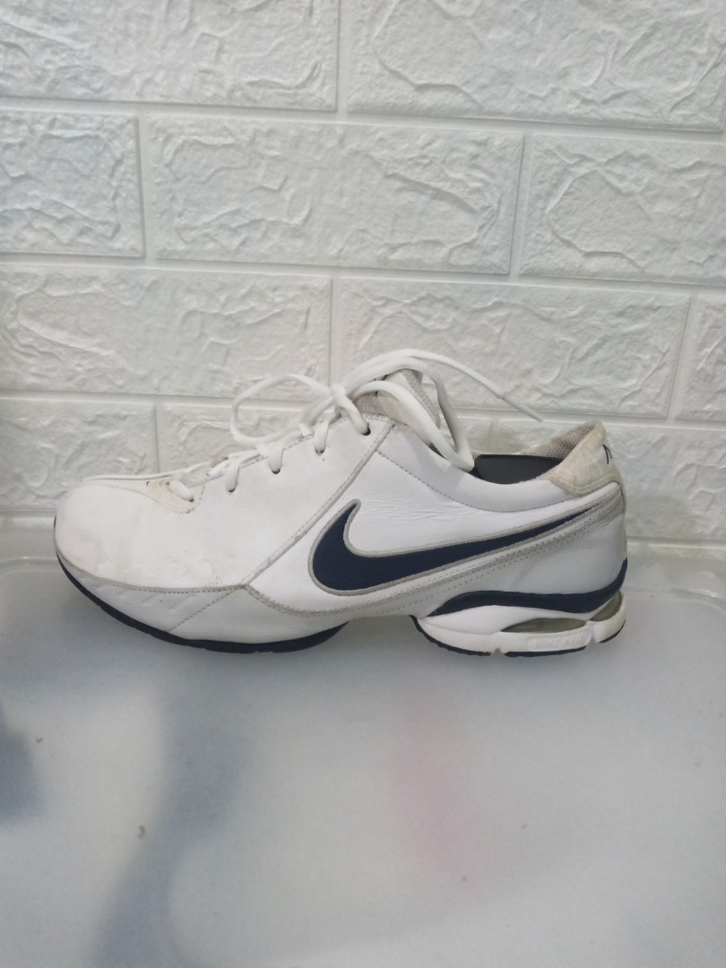 Nike Air Ignite Buty, Men's Fashion, Footwear, Sneakers on Carousell