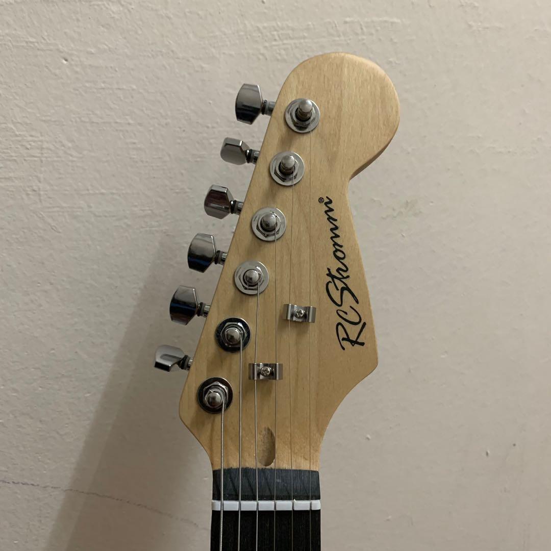 Rc stromm strat guitar, Hobbies & Toys, Music & Media, Musical ...