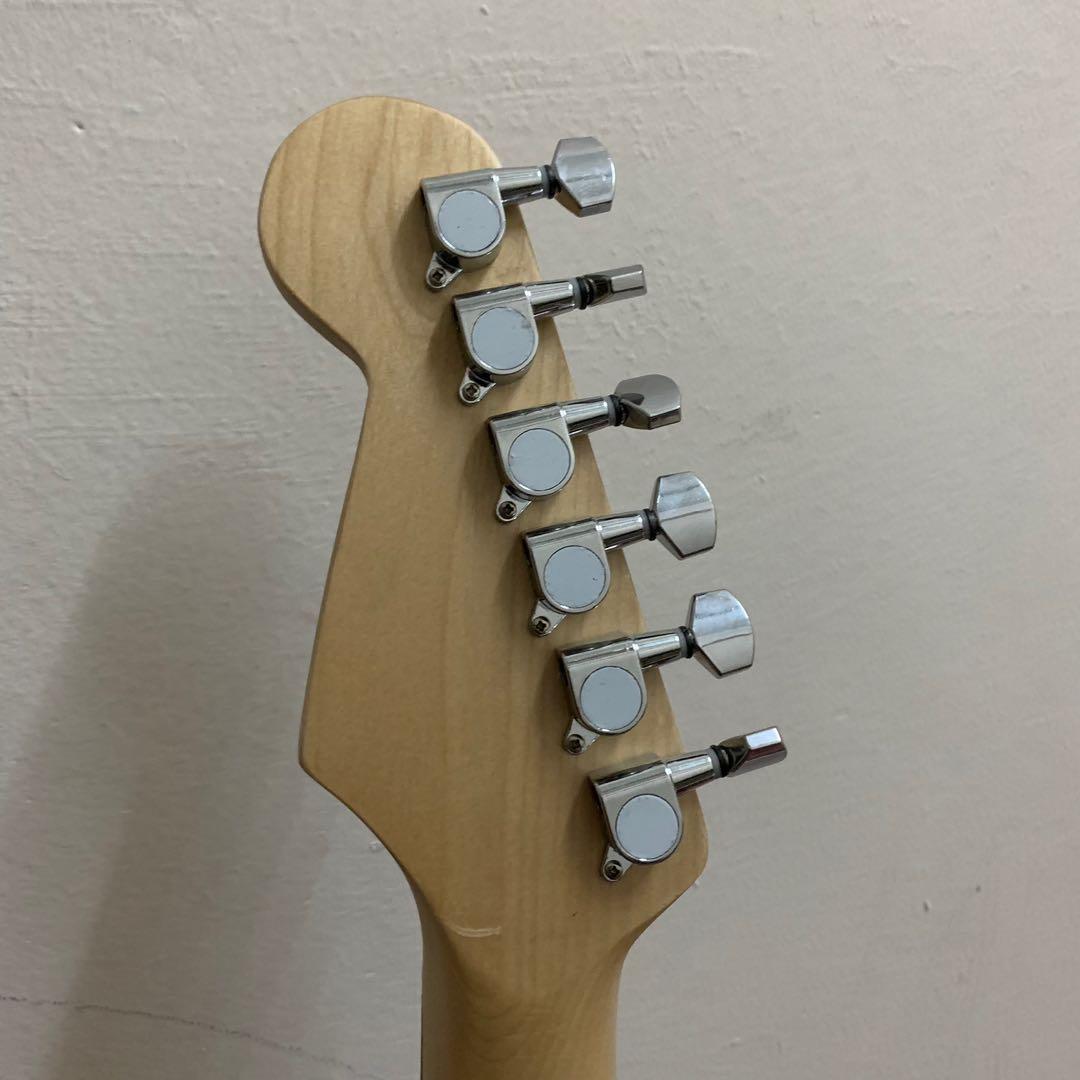 Rc stromm strat guitar, Hobbies & Toys, Music & Media, Musical ...