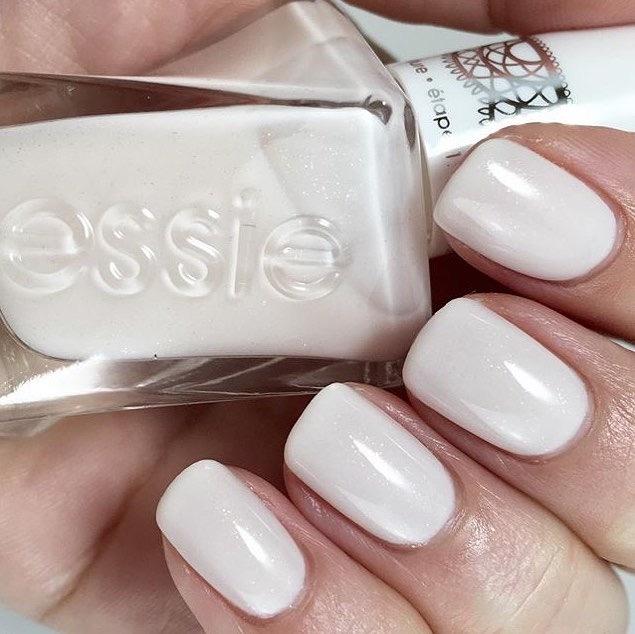 (Sheer Vanilla White 🤍) Essie Gel Couture Nail Polish - Lace is More ...