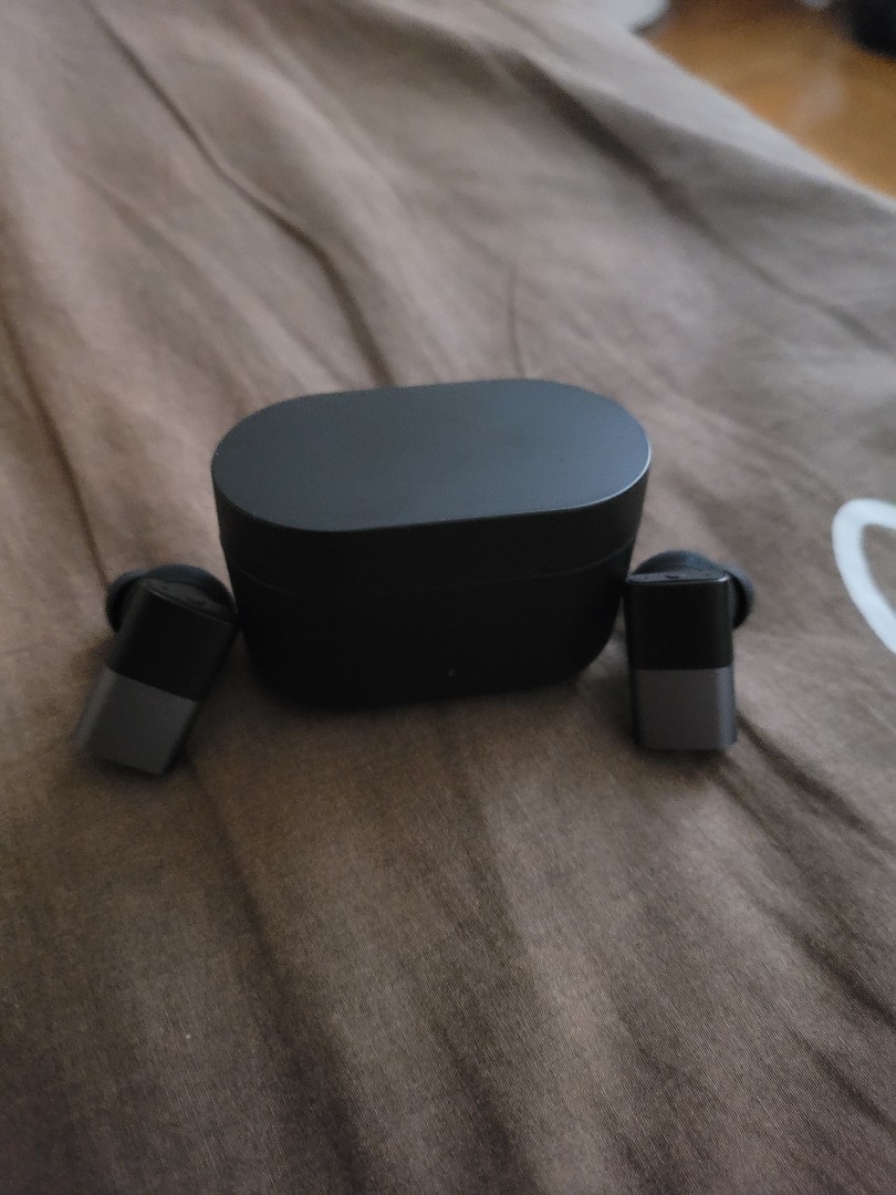 status audio between pro, Audio, Portable Audio Accessories on Carousell