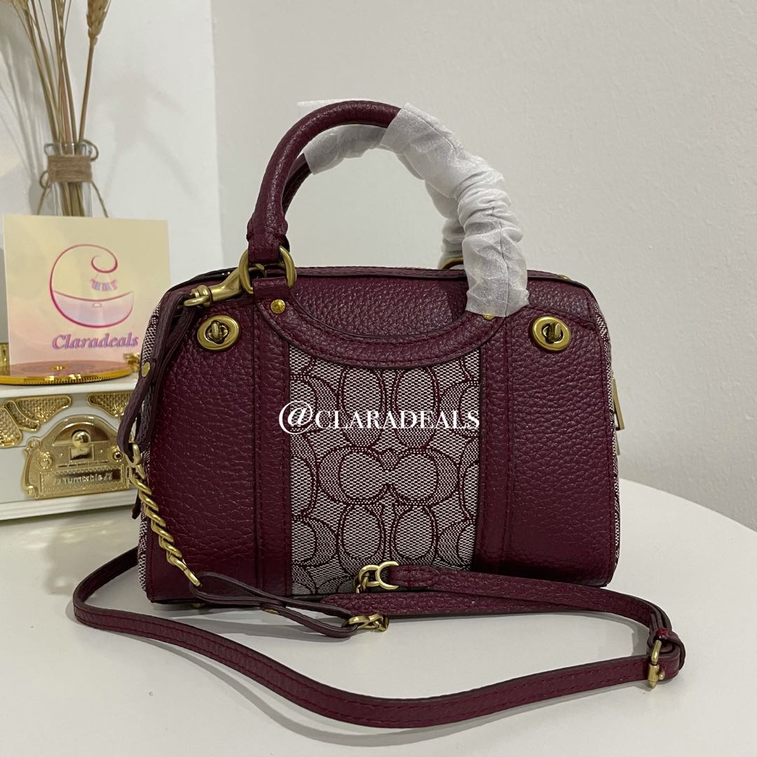 Coach Lark Bag 19 in Signature Jacquard, Women's Fashion, Bags ...