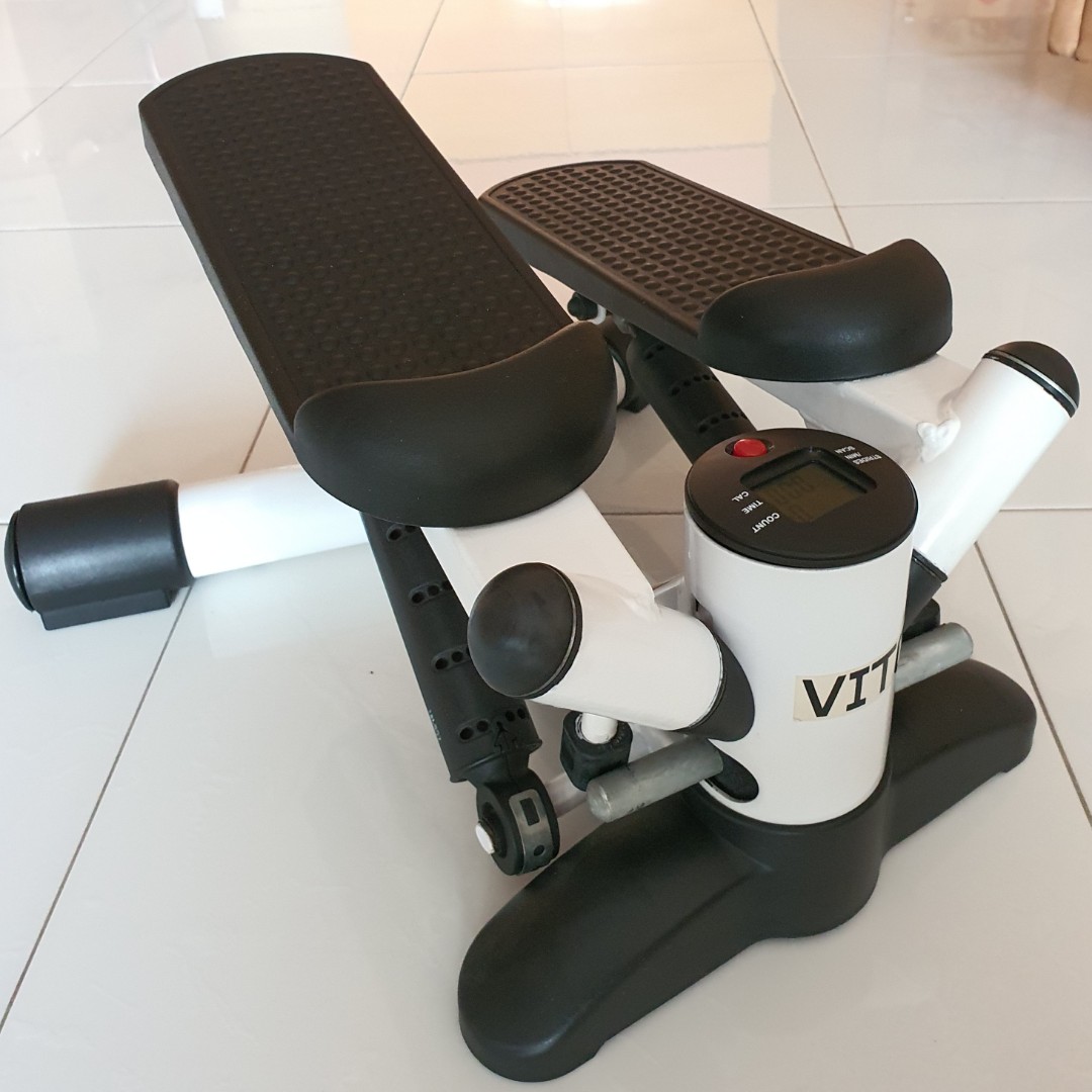 Stepper Step Fitness Machine, Sports Equipment, Exercise & Fitness ...